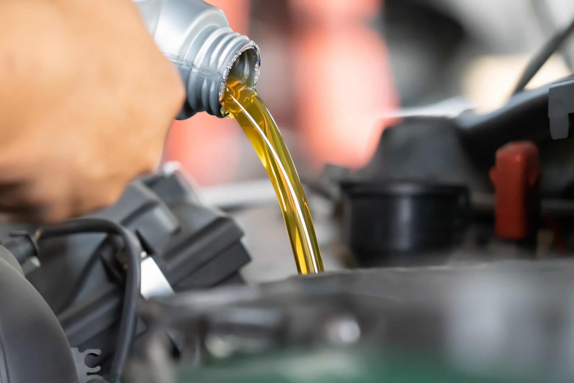 4 Expert Oil Change Tips: Cold Weather Effects on Your Car